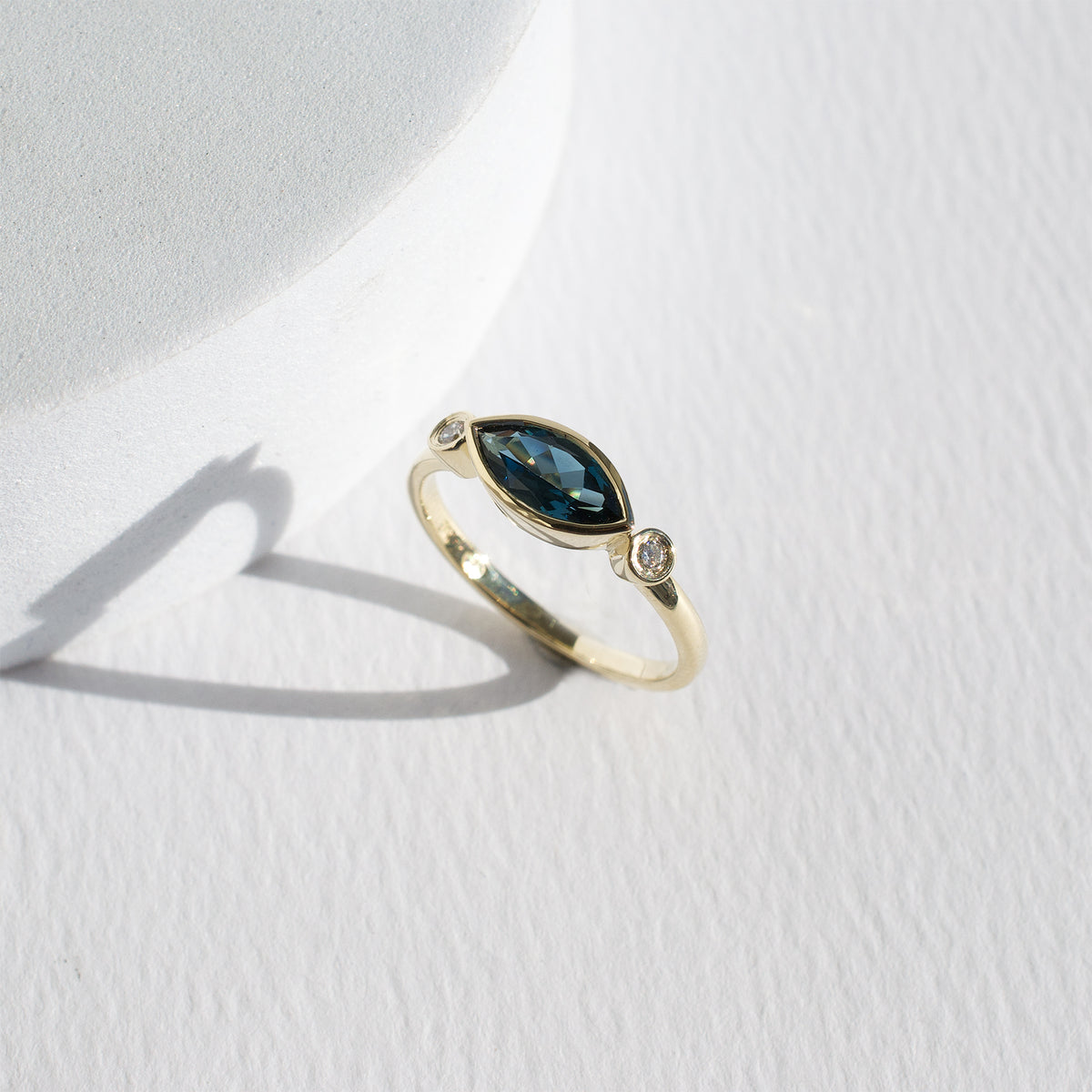 Raimondo | Lillian Ring